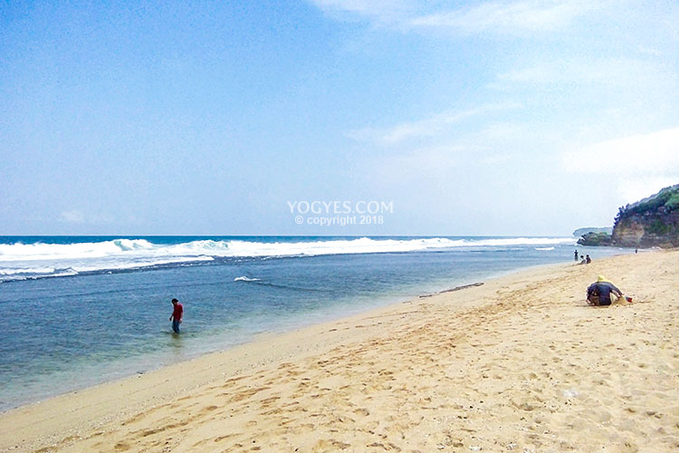Pantai Sepanjang, Tempat Wisata di Gunungkidul